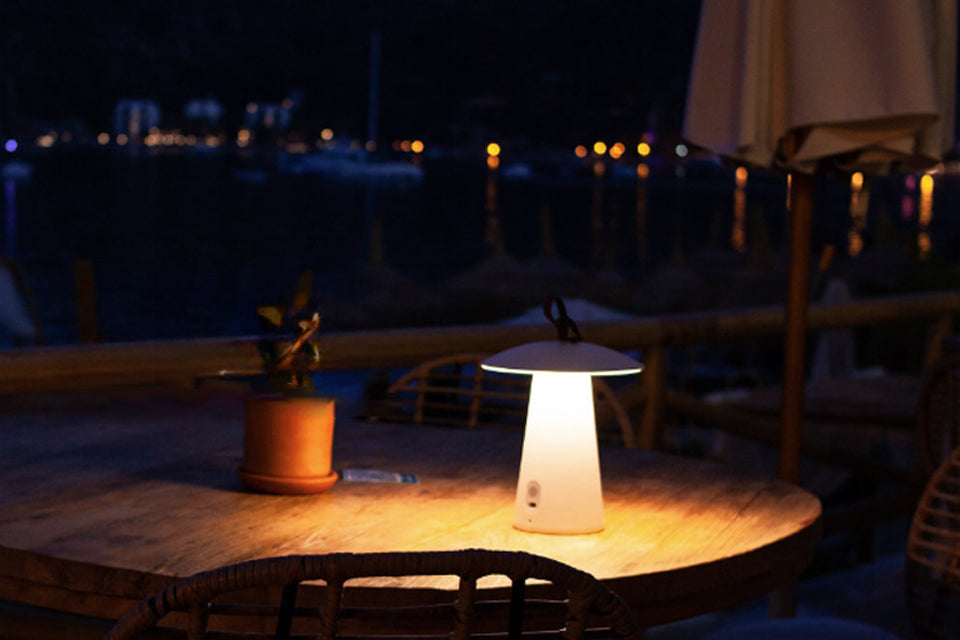 Crafting Illumination Anywhere: A Step-by-Step Guide to Making a JHY D